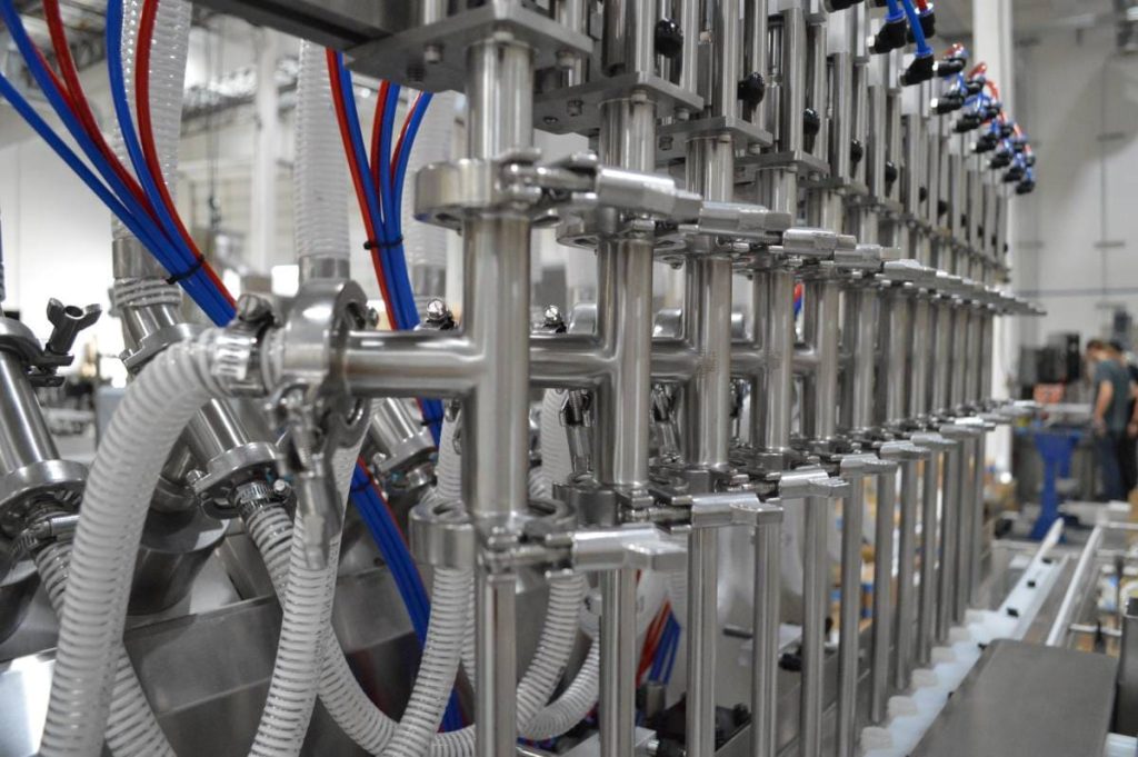 Gravity and Piston Filling Machines: Which Is Right for Your Line ...